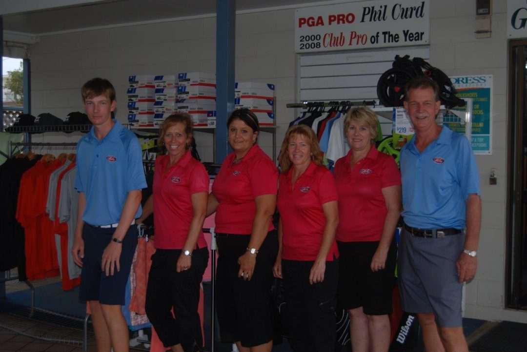 Playing Golf And Pro Shop | Golf Course and Entertainment - Bargara ...